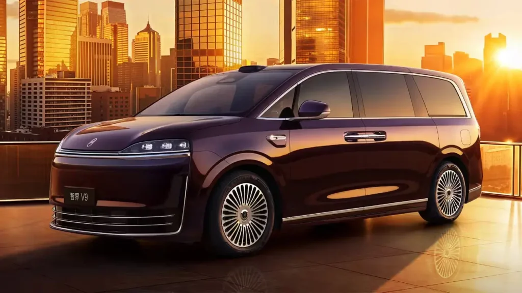 Luxeed V9 Electric Minivan: Powerful Huawei Tech
